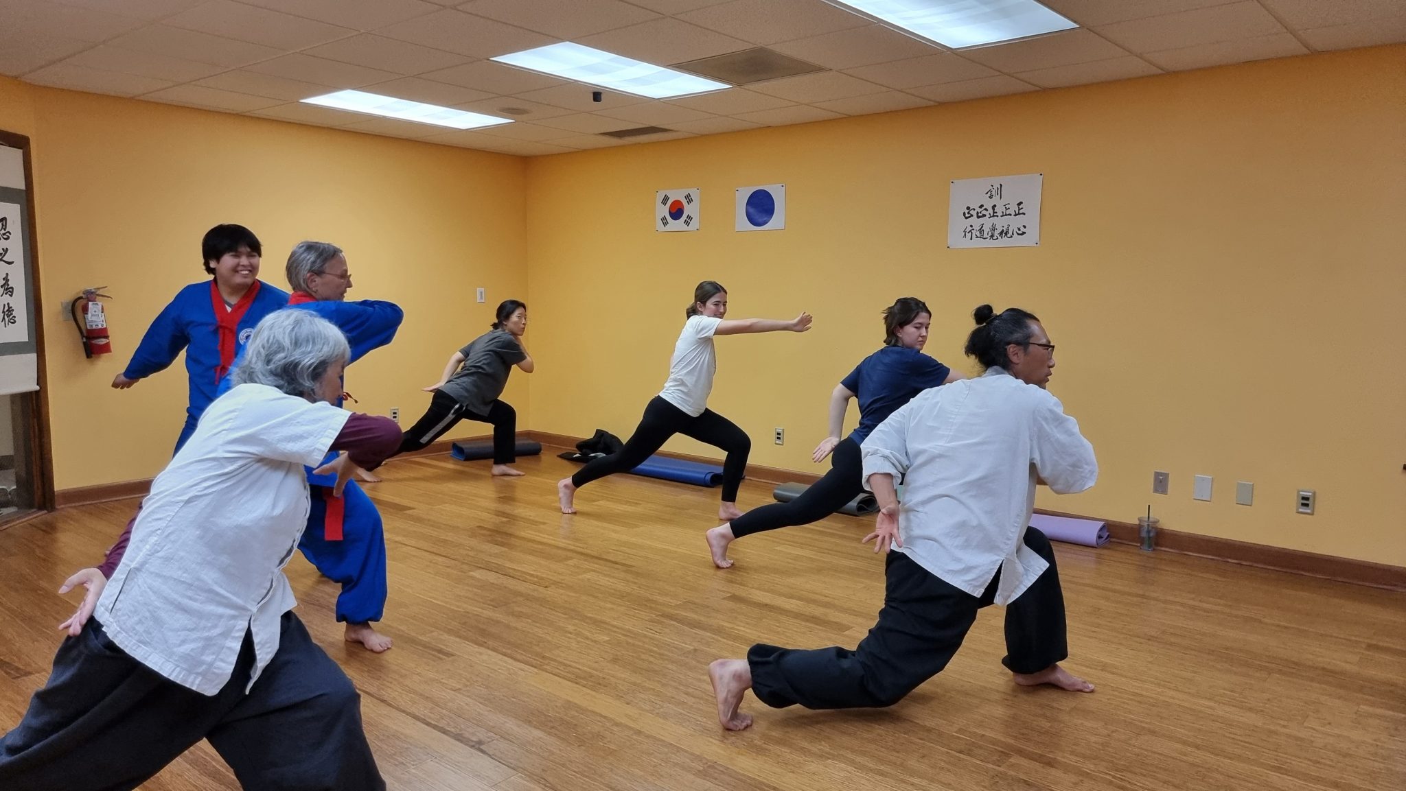 About - Jungin Dang Clinic